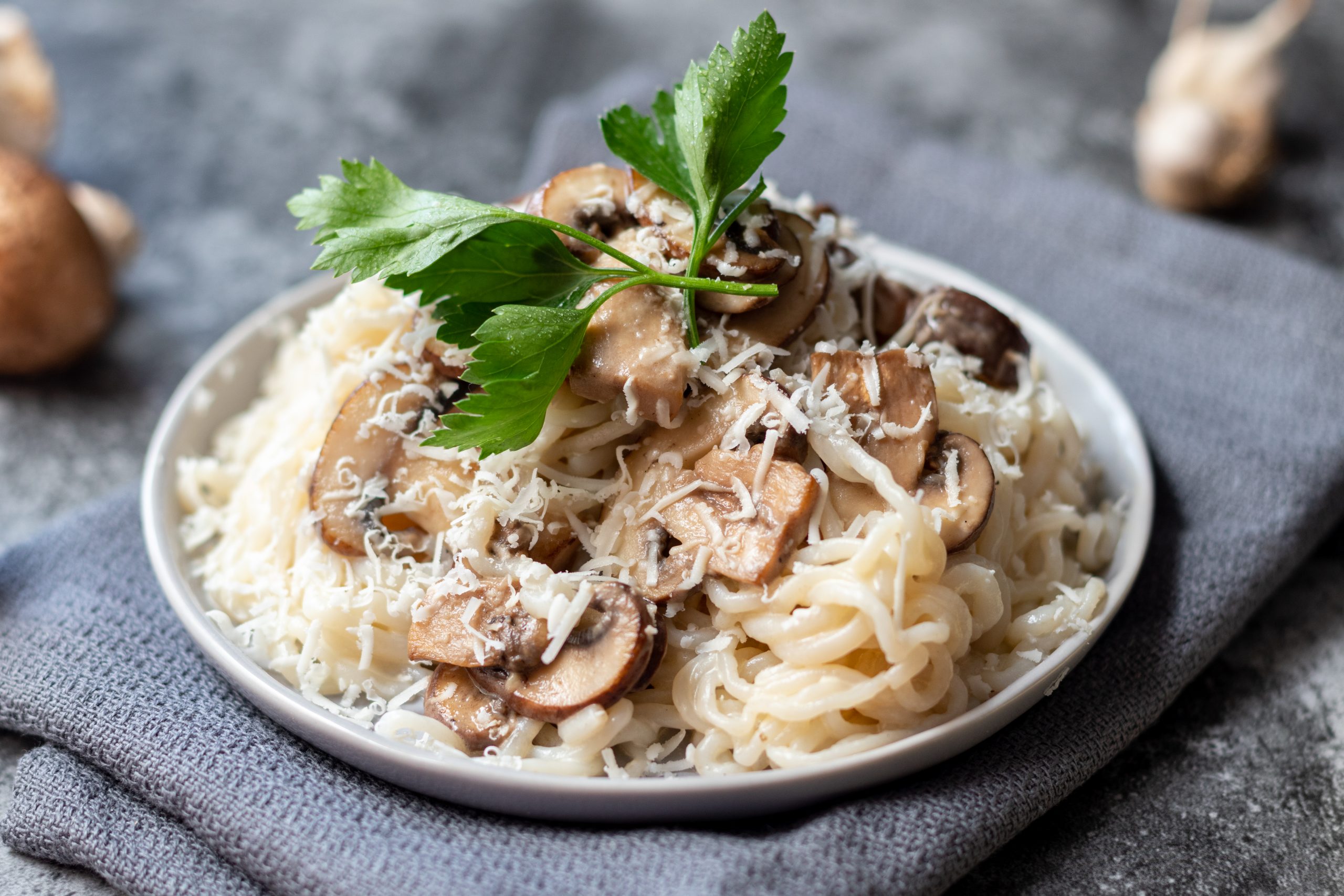 Pasta con salsa de hongos | Delga-C